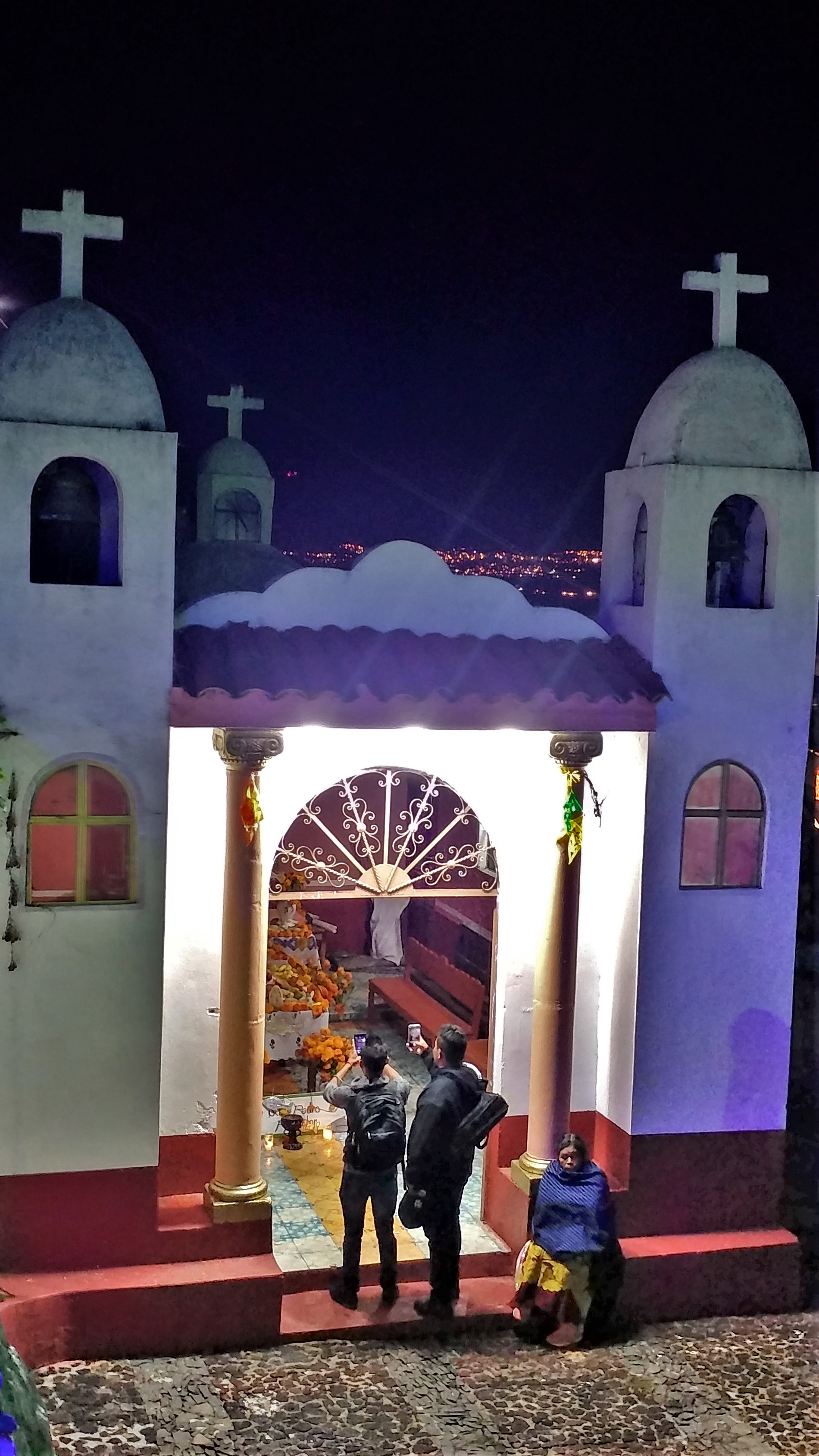 DAY OF THE DEAD ON JANITZIO ISLAND ⋆ Up Your Valley